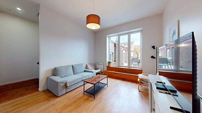 Appartement à louer - Bois Blanc, Lille - 8 pièces - 6 chambres