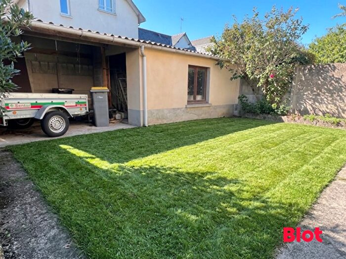 Quartiers Sud-Ouest, Les Champs Manceaux - Maison 4 pièces à vendre