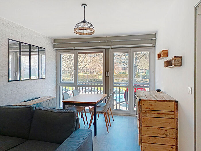 Appartement à louer - Reims, Barbâtre - 2 pièces - 1 chambre