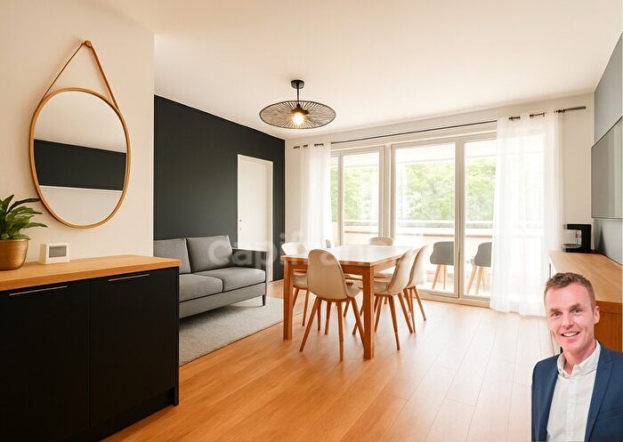 Appartement à vendre - Quimper, Kermoysan - 5 pièces - 5 chambres