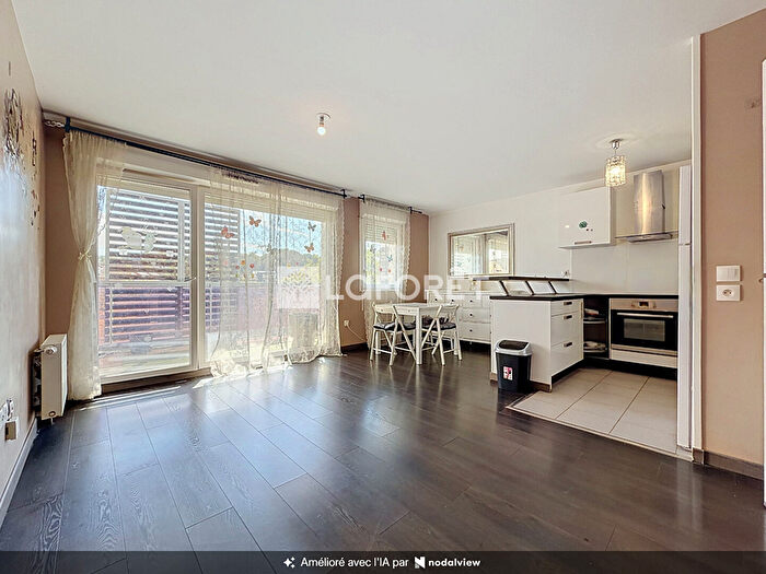 Limeil-Brévannes, Pasteur, Marquèze : Appartement 3 pièces à louer