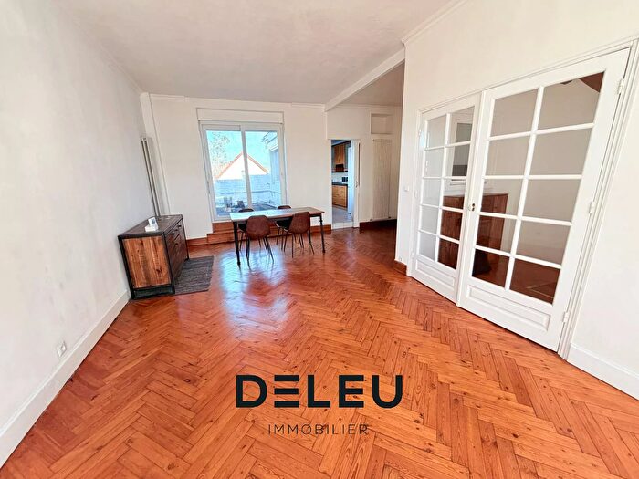 Appartement à louer - Wasquehal, Centre-ville, Pharos, Site Saint-Nicolas - 3 pièces - 3 chambres