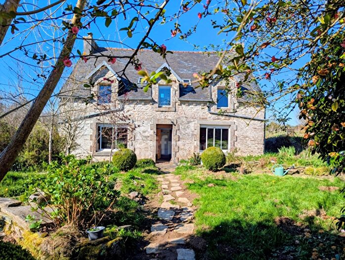 Maison à vendre - Coray - 6 pièces - 5 chambres