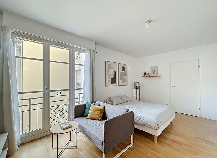 Appartement à vendre - Buc - 1 pièce