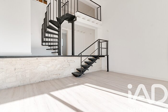 Appartement à vendre - Beaucaire, Centre-ville - 3 pièces - 2 chambres