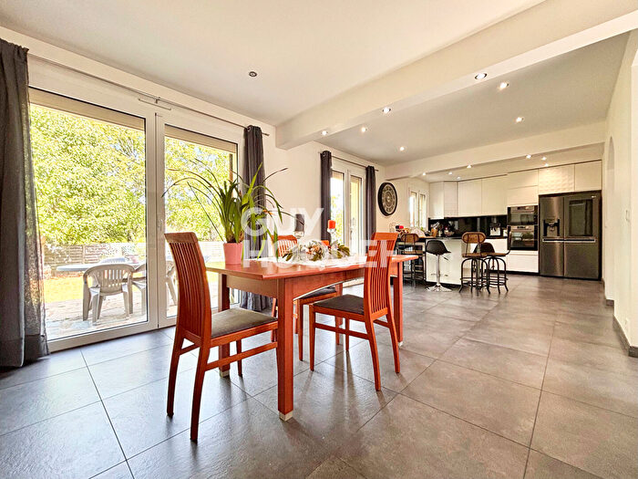 Maison 7 pièces à vendre à Bondoufle