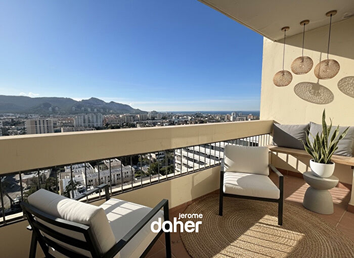 Appartement à vendre - Marseille e , Sainte-Marguerite - 5 pièces - 3 chambres