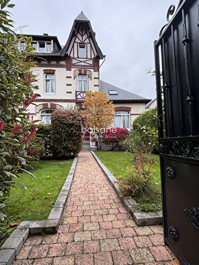 Maison à vendre - Barentin - 8 pièces - 6 chambres