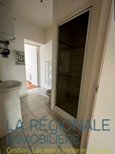 Appartement 2 pièces à louer - Signes