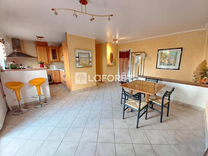 Appartement 3 pièces à vendre à Villemomble, Parc Carette