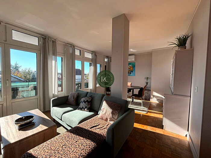 Appartement à vendre - Saint-Apollinaire - 5 pièces - 3 chambres