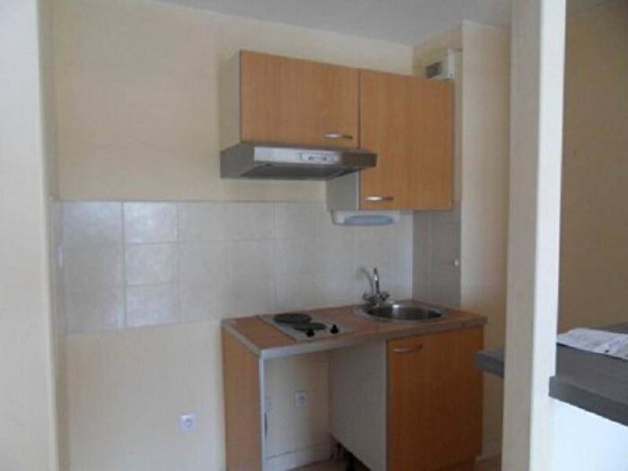 Appartement à louer - Carcassonne - 2 pièces - 1 chambre