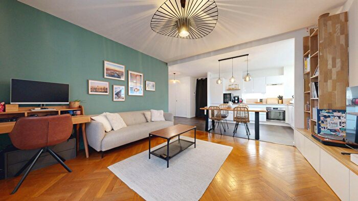 Appartement à vendre - Lyon e , Voltaire, Part Dieu - 3 pièces - 2 chambres