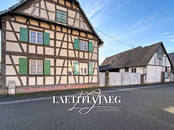 Maison à vendre - Boofzheim - 8 pièces - 6 chambres