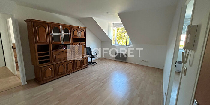 Thiais, Clury, Victor Hugo : Appartement 3 pièces à vendre