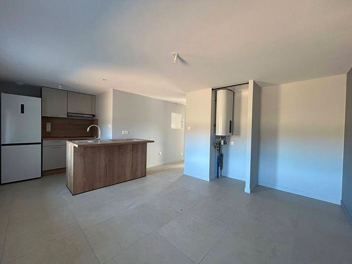 Rive Droite, Aixe-sur-Vienne - Appartement 2 pièces à louer