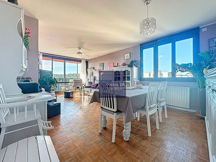 Appartement 3 pièces à vendre à Saint-Genis-Laval, Collonges