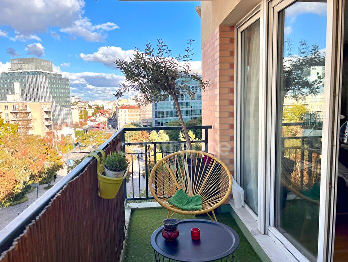 Courbevoie, Faubourg de l'Arche : Appartement 5 pièces à vendre