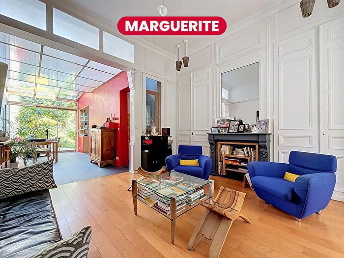Maison 8 pièces à Lille, Centre-ville, Euralille, à vendre