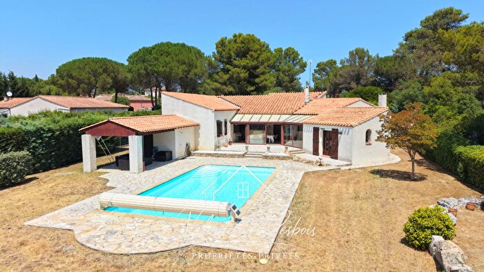 Maison 5 pièces à Villemoustaussou, à vendre
