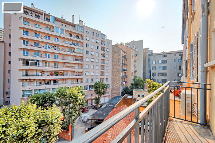 Appartement à vendre - Toulon, Haute-ville - 3 pièces - 2 chambres