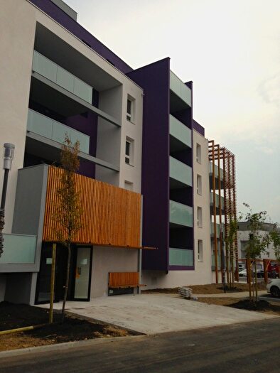 Appartement à louer - Bruges, Ausone, La Hutte, Le Grand Darnal - 3 pièces - 2 chambres