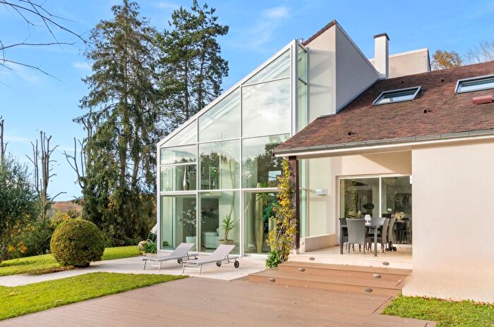 Maison à vendre - Crespières - 7 pièces - 4 chambres