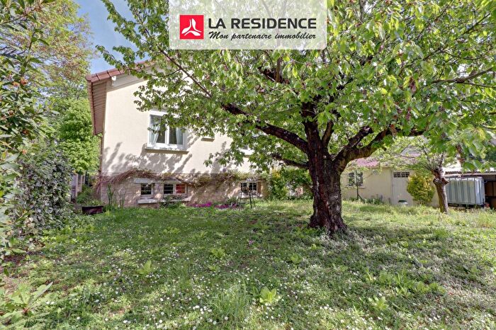 Maison 7 pièces à Maurecourt, à vendre