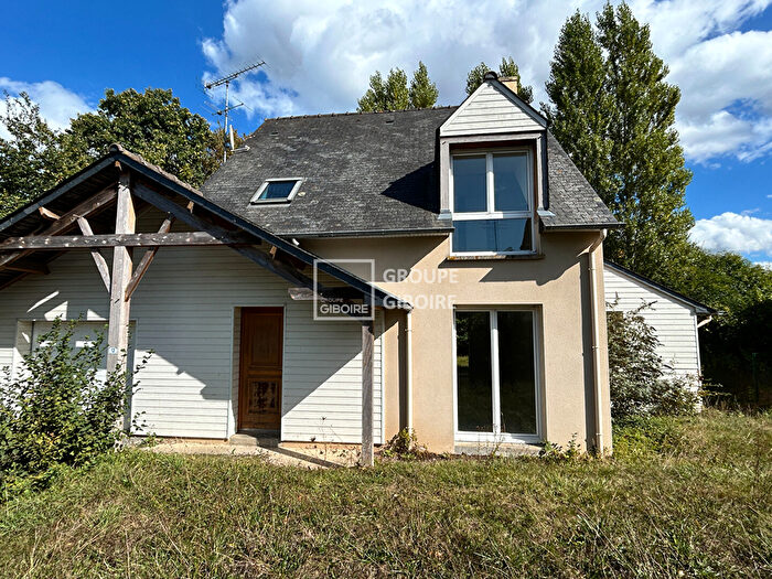 Maison 5 pièces à Miniac-Morvan, à vendre