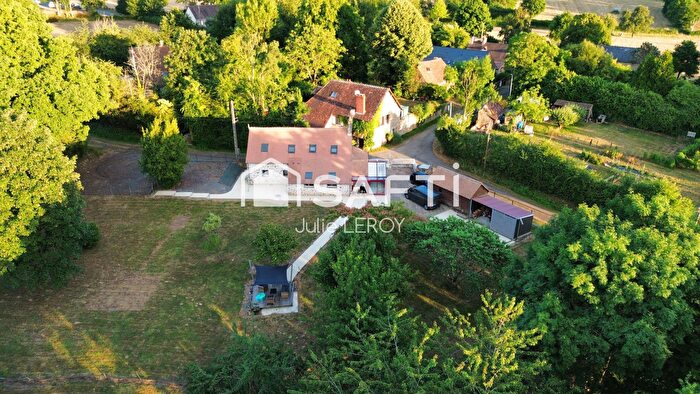 Chemiré-en-Charnie : Maison 5 pièces à vendre