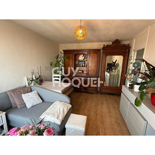 Appartement à vendre - Chalon-sur-Saône, La Citadelle - 3 pièces - 2 chambres