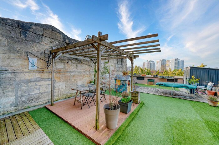 Appartement à vendre - Bègles, La Ferrade - 3 pièces - 2 chambres