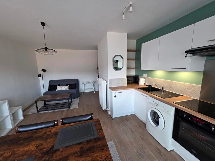 Appartement à louer - Tours, Rabelais, Tonnelle - 2 pièces - 1 chambre