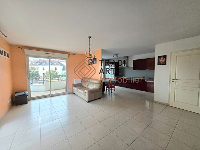 Appartement à vendre - Sainte-Geneviève-des-Bois, Liers, Croix Blanche - 3 pièces - 2 chambres