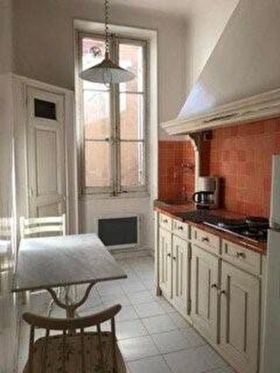 Appartement à louer - Marseille ème arrondissement - 3 pièces - 2 chambres