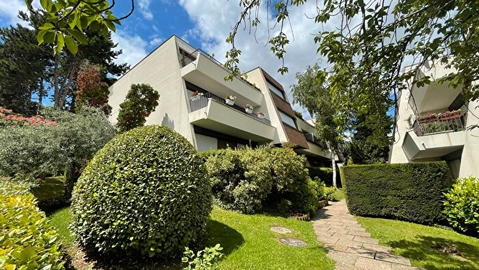 Villennes-sur-Seine : Appartement 2 pièces à vendre