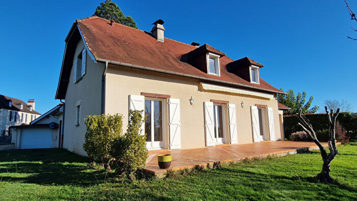 Maison à vendre - Cescau - 7 pièces - 5 chambres