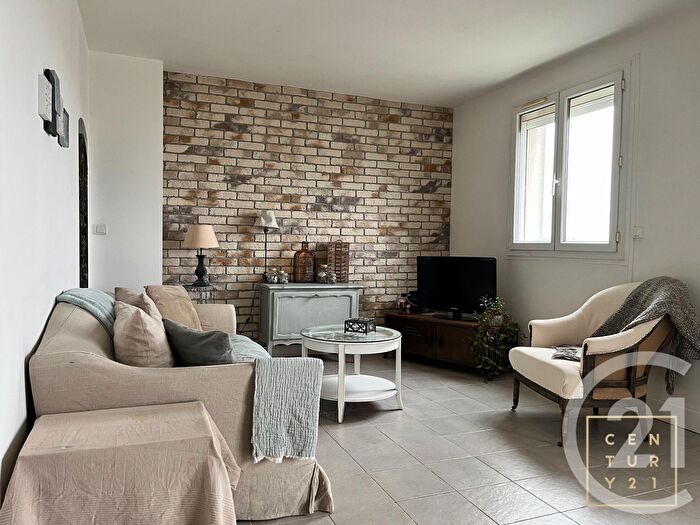 Appartement à vendre - Noisy-le-Grand, Est - 3 pièces - 2 chambres