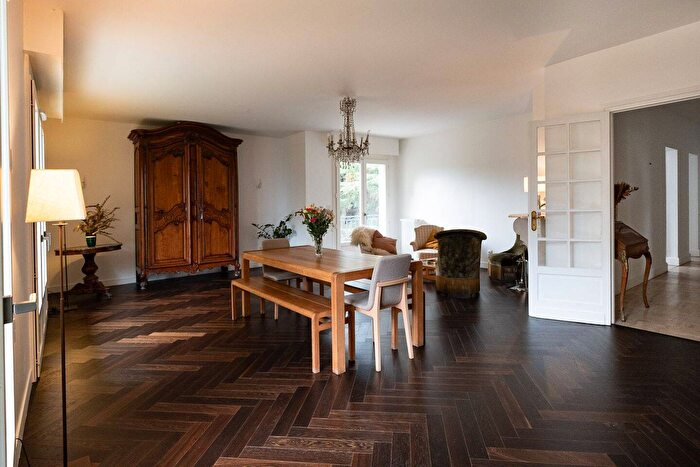 Marceau-Tivoli, Le Bouscat : Appartement 5 pièces à louer