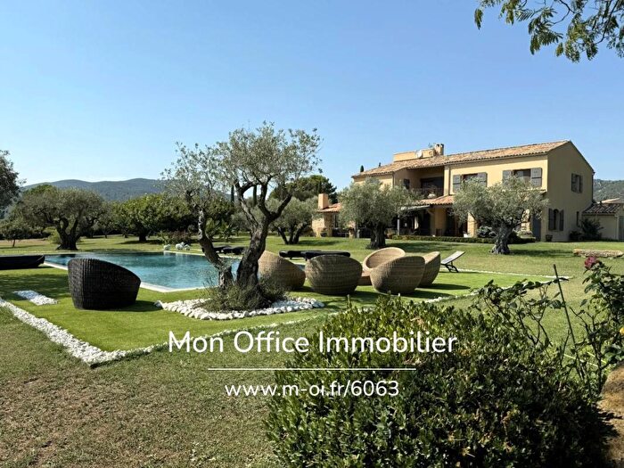 Maison à vendre - Lourmarin - 9 pièces - 5 chambres