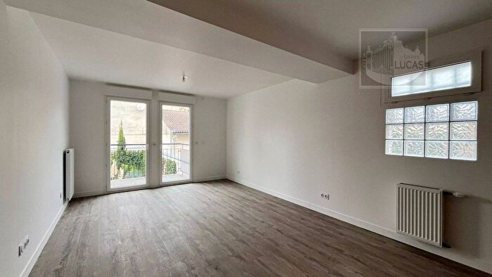 Appartement à louer - Centre Ville, Bagneux - 3 pièces - 2 chambres