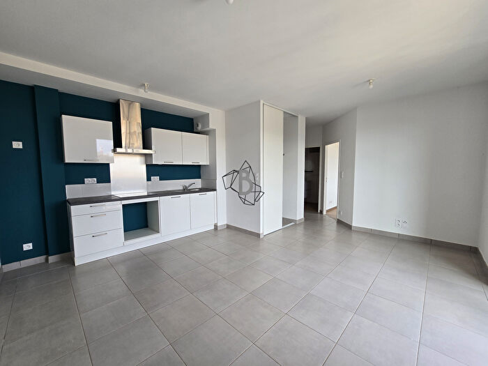 Appartement à louer - Rodez, Cité Lalande - 2 pièces - 1 chambre