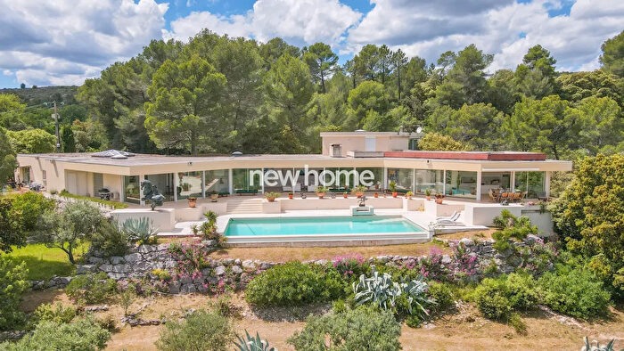 Maison à vendre - Salernes - 10 pièces - 5 chambres