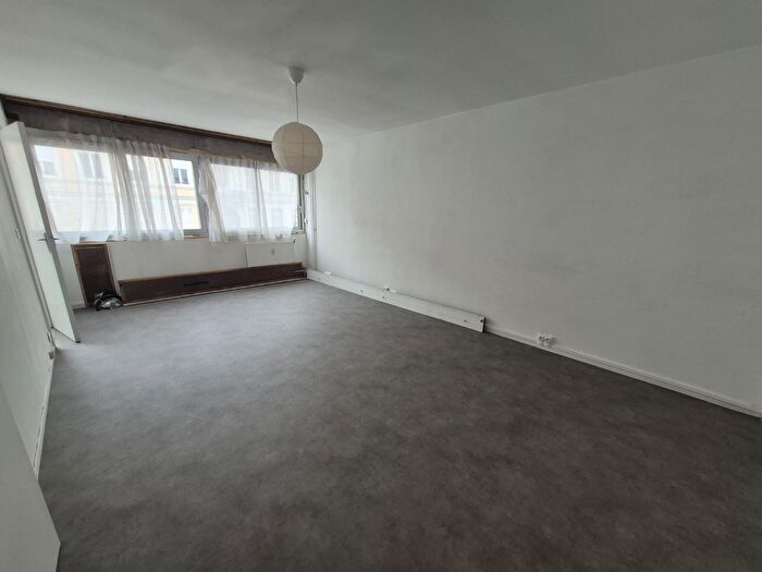 Appartement 3 pièces à louer à Lille, Centre-ville, Euralille