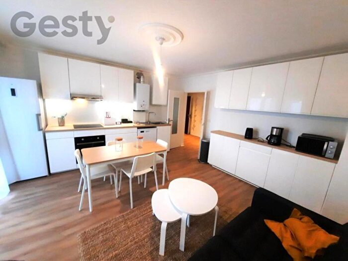 Appartement à louer - Nantes, Longchamp, Rond-Point de Rennes, Perverie, Américains - 5 pièces - 3 chambres