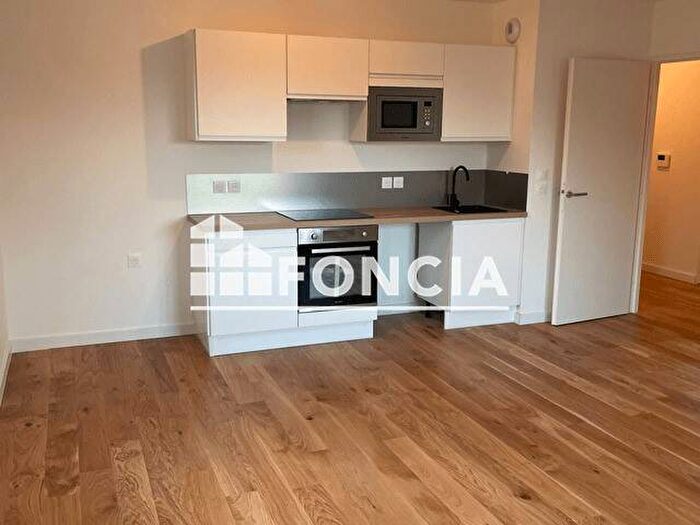 Appartement à louer - Boves - 3 pièces - 2 chambres