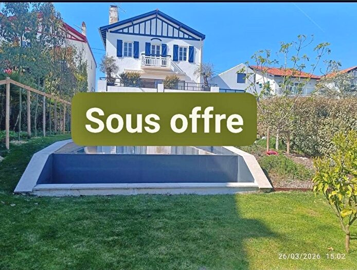 Saint-Jean-de-Luz, Centre-ville - Maison 8 pièces à vendre