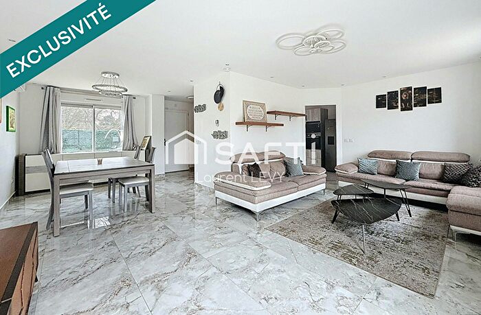 Maison à vendre - Mandres-les-Roses - 5 pièces - 3 chambres