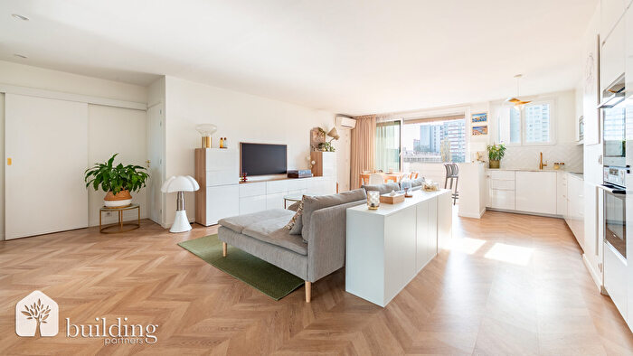 Levallois-Perret, Eiffel : Appartement 4 pièces à vendre