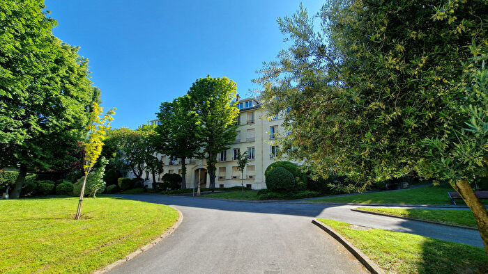 Appartement à vendre - Rueil-Malmaison, Richelieu, Chataigneraie - 4 pièces - 3 chambres